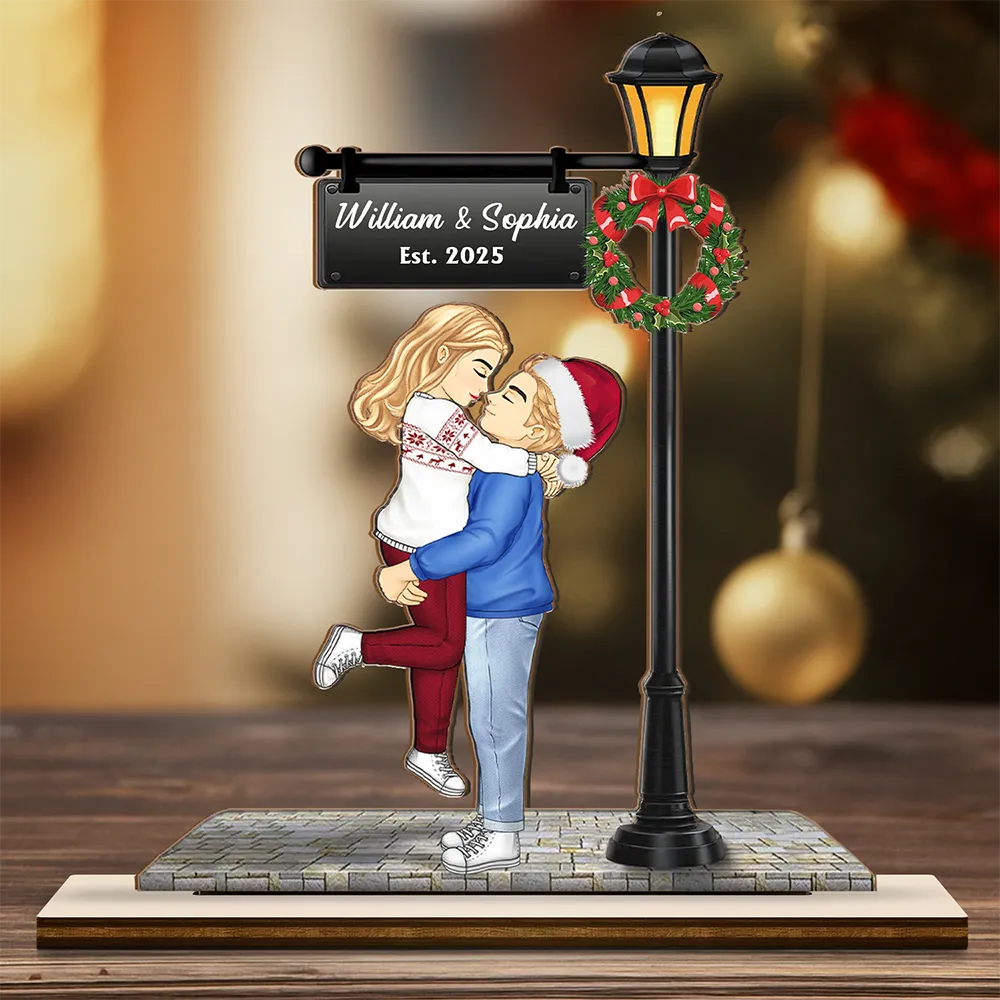 Christmas Couple Kissing Under Lamp - Personalized Custom Shaped 2-Lay ...